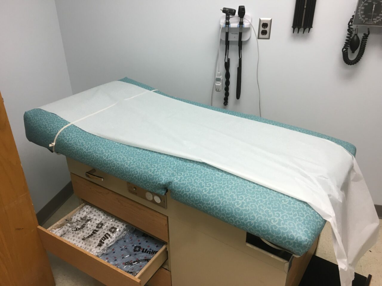 THE EXAM ROOM REIMAGINED: RETHINKING THE PATIENT EXPERIENCE - TONO Group